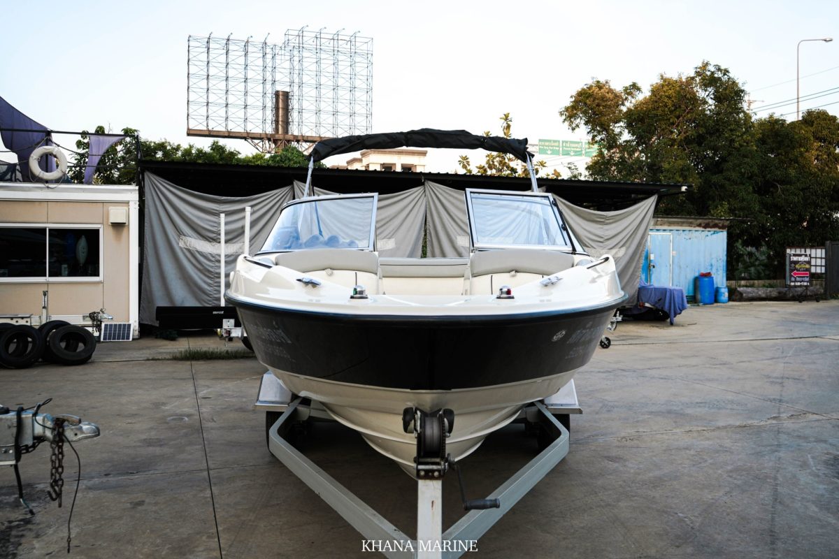 2011 Bayliner 215 Br Mercruiser 4 3 Mpi Khana Marine