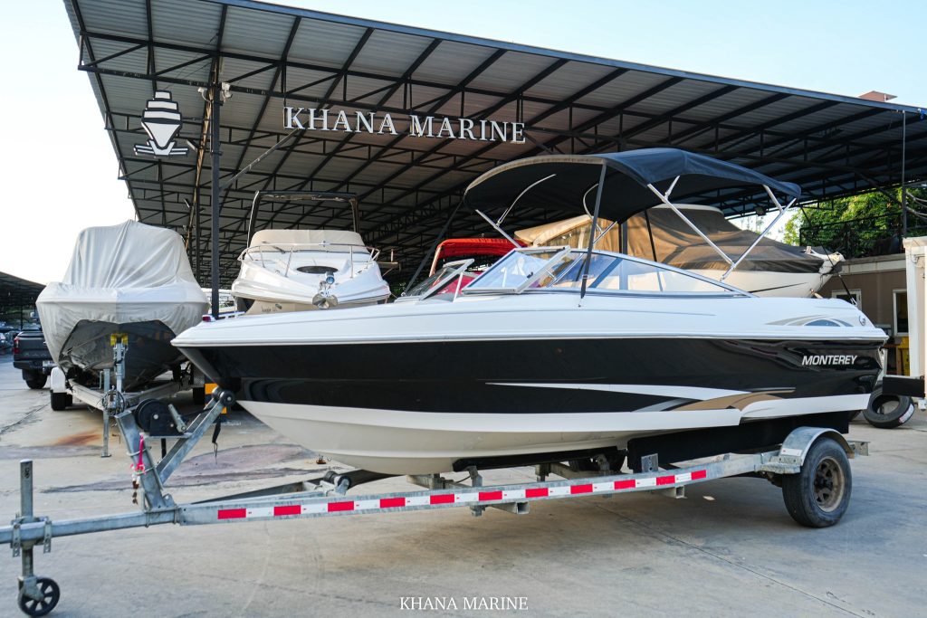 2004 Monterey 180 Edge | MerCruiser 3.0L - Khana Marine